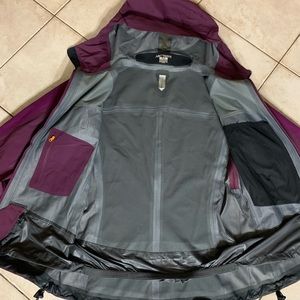 Arc'teryx | Jackets & Coats | Arcteryx Tempest Goretexshell Ski Jacket ...